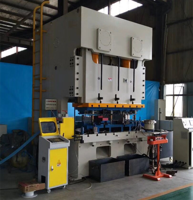 Junction Box automatic press punching machine electric box making ...
