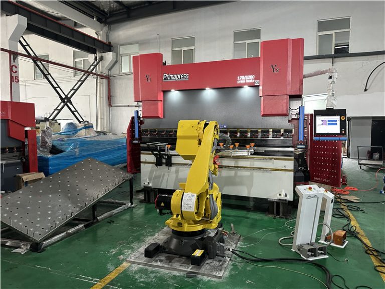 Four characteristics of Primapress brand cnc press brake bending robot ...